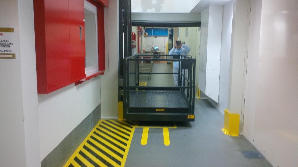 Le monte-charge, pour monter des lourdes charges | Actiwork