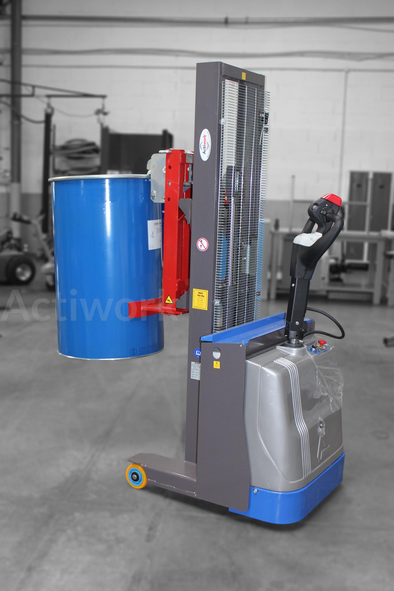 Gerbeur électrique avec griffe à fûts 300 kg | Actiwork